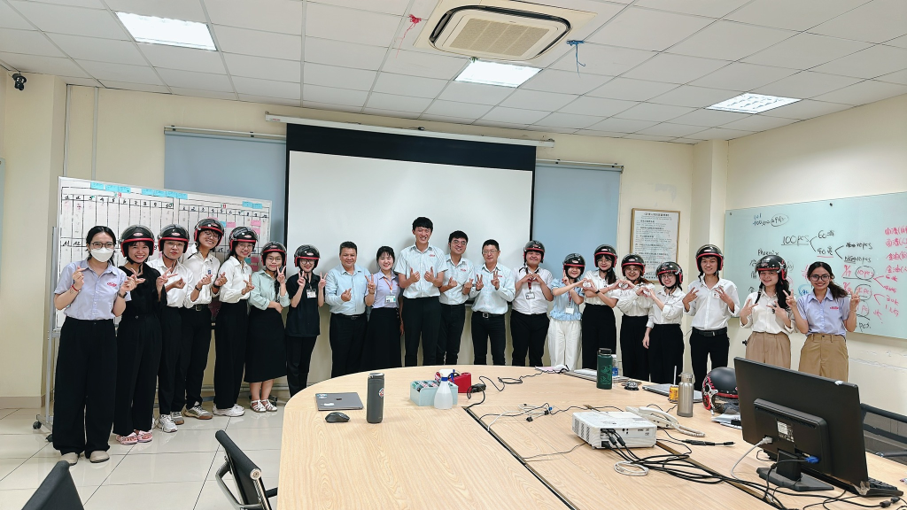 8-week off-campus internship for student of School of Industrial ...